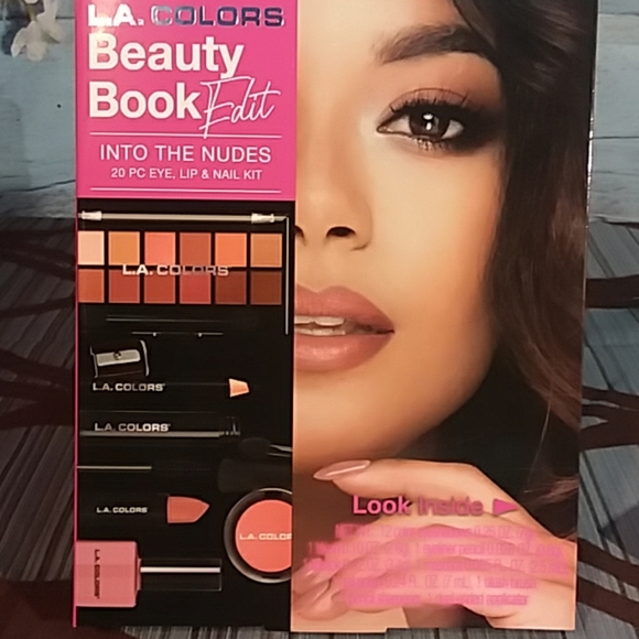 L.A. Colors | Makeup | 2 Pc Beauty Set | Poshmark